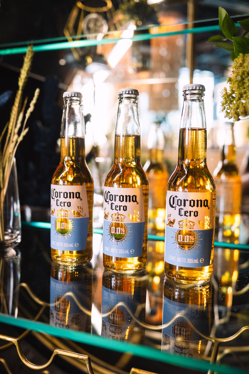 Corona presenta su nueva propuesta sin alcohol: Corona Cero – Destinos RD