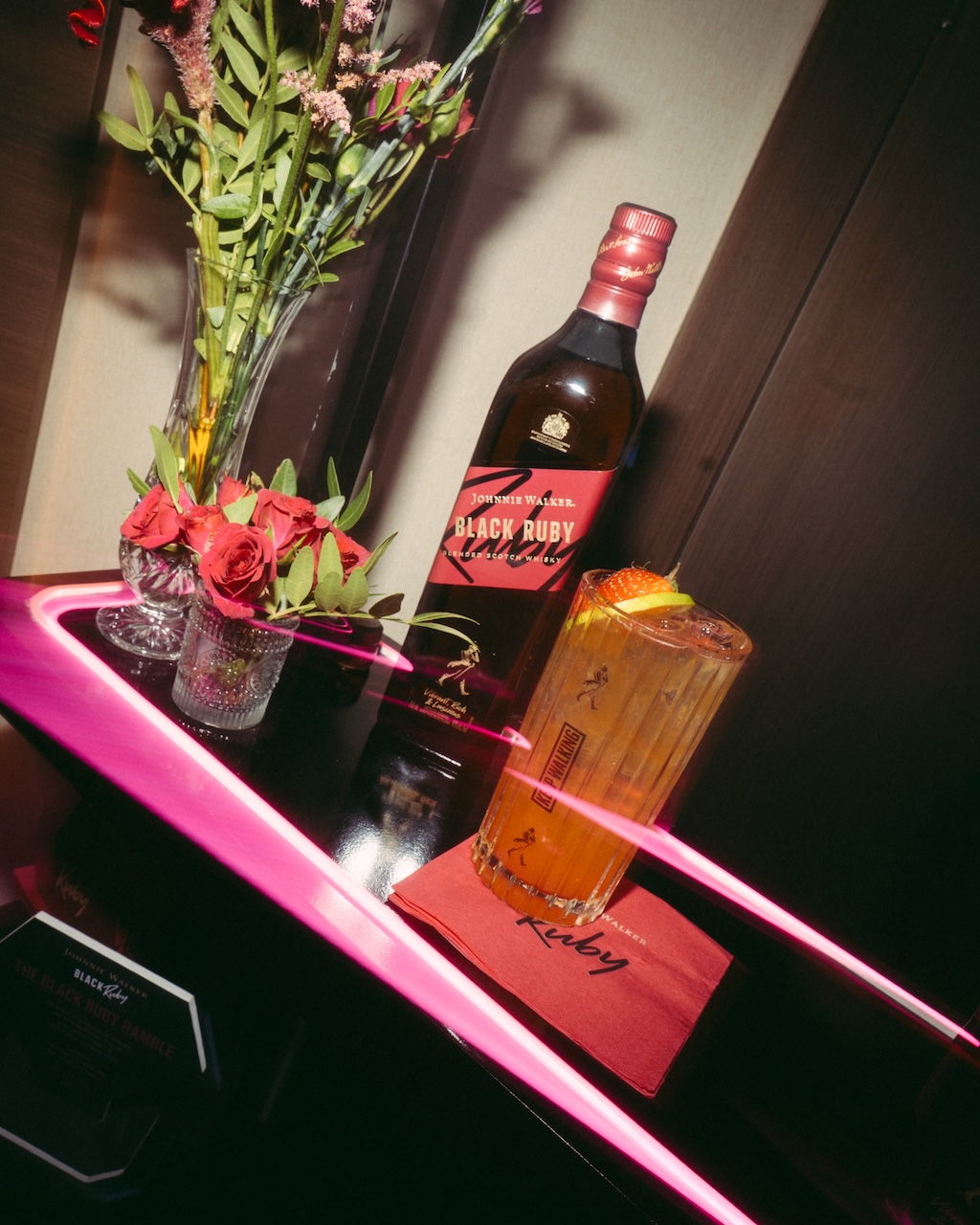Johnnie Walker revela el lado más dulce de Black Label con el lanzamiento de Black Ruby ...